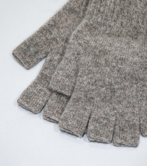 Margaret Howell 'MHL Cut Off Glove' (Mouse Lambswool) – C'H'C'M'